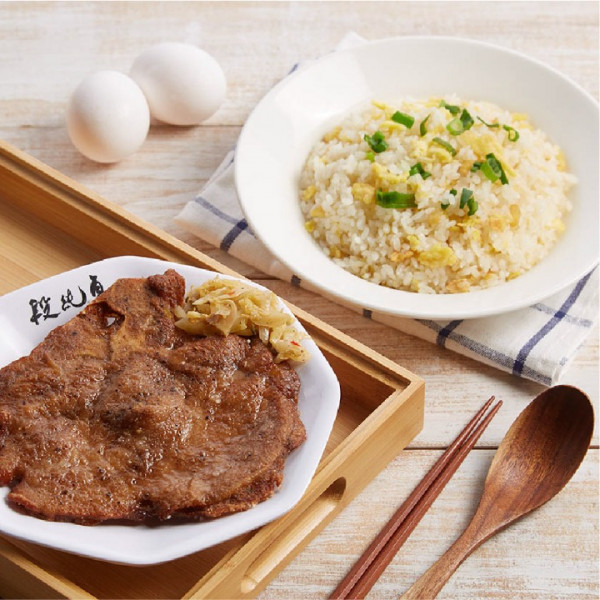 排骨炒飯