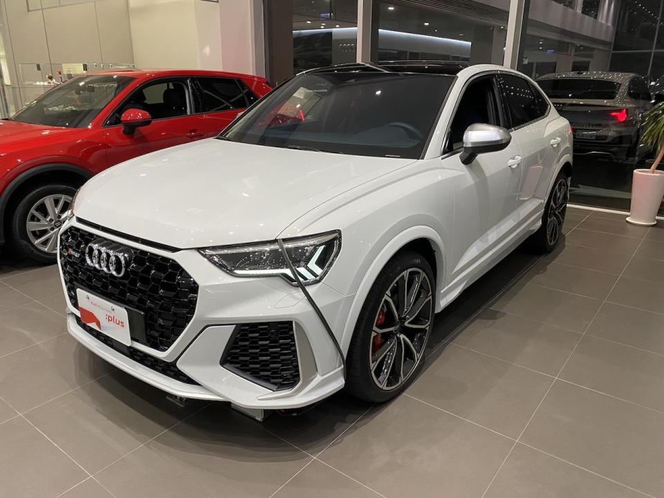 Audi 2023 Q3 Sportback 35 TFSI S-Line運動版 | 中古行情 - Yahoo奇摩汽車機車