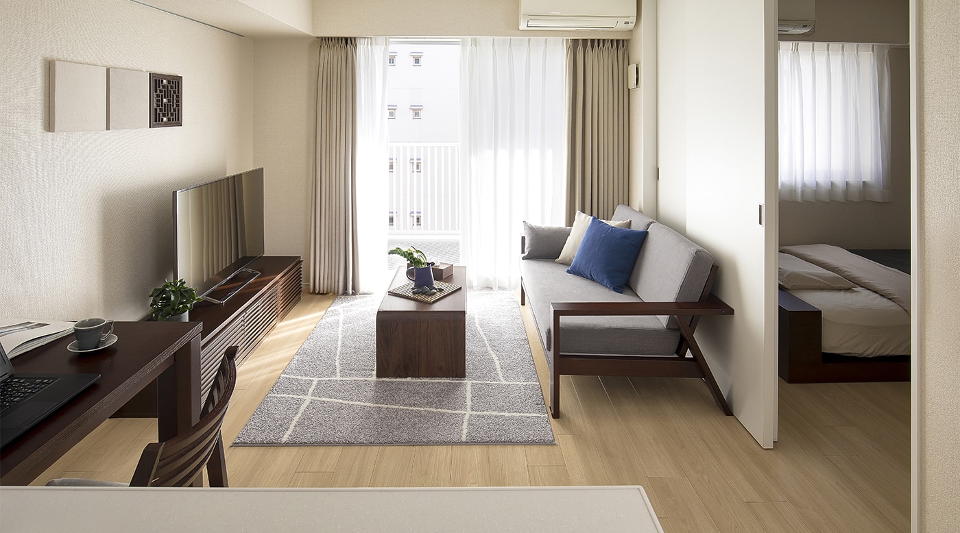 【インテリア実例】シンプルでおしゃれな一人暮らしの1LDKコーディネート | a.flat 風が運ぶ、自然の贈りもの - 目黒通り・新宿・大阪梅田(グランフロント北館)