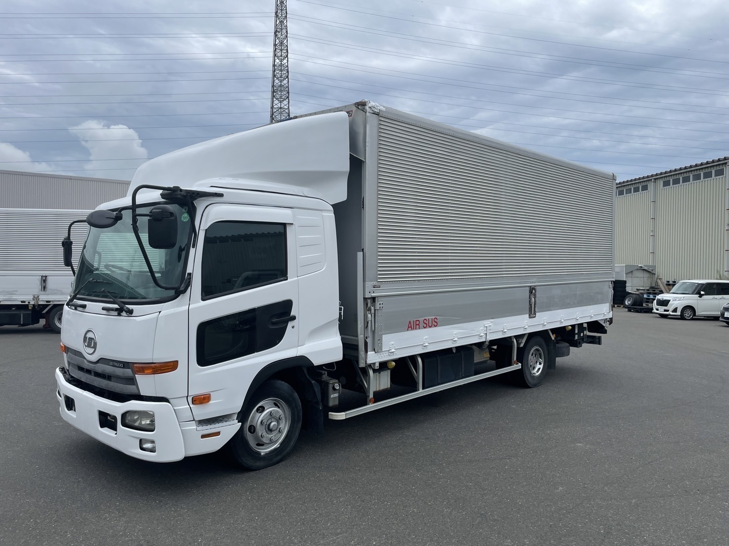 日産UD TKG-MK38C ウイング 平成26年5月 33.5万km[No.38]|中古トラックのKMTイノベーション