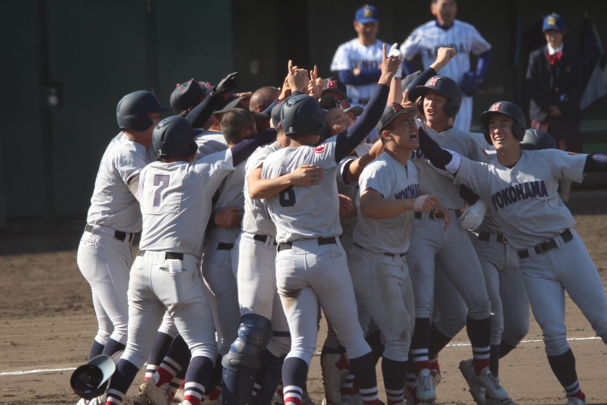 もう一度甲子園で日本の頂点に立ちたい！～横浜高等学校 硬式野球部 2025年春の選抜甲子園応援プロジェクト～ | 硬式野球部 | 横浜高等学校 | クラウドファンディング | 寄付 | Yellz