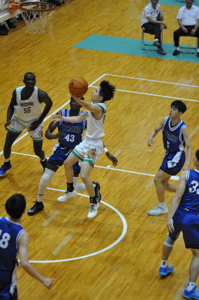北海道インターハイ出場応援プロジェクト | バスケットボール部 | 別府溝部学園高等学校 | クラウドファンディング | 寄付 | Yellz