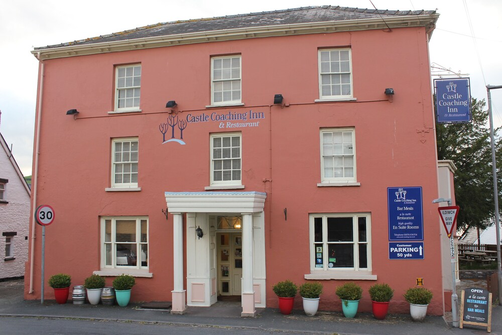 Castle Coaching Inn【 2024年最新の料金比較・口コミ・宿泊予約 】 - トラベルブック(TravelBook)