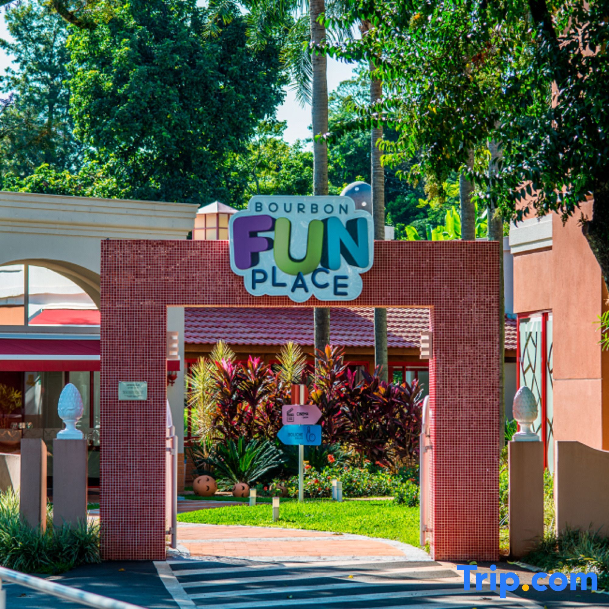 ブルボン カタラタス コンベンション＆スパ リゾート【 2025年最新の料金比較・口コミ・宿泊予約 】 - トラベルブック(TravelBook)