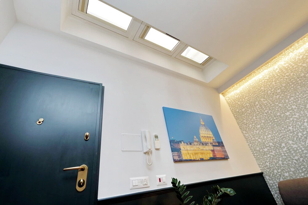 Colonna 32【 2025年最新の料金比較・口コミ・宿泊予約 】 - トラベルブック(TravelBook)