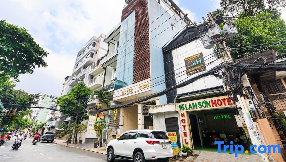HANZ Queen Airport Hotel Tan Binh【 2024年最新の料金比較・口コミ・宿泊予約 】 - トラベルブック ...