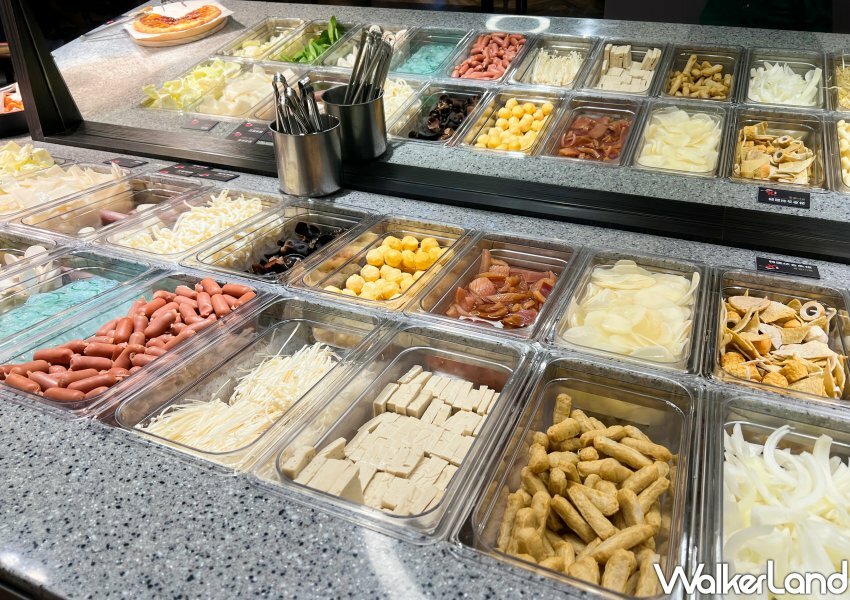 235元吃到飽優惠！韓國爆夯「甩鍋雞」首店進軍西門町，超過50款「韓式炒雞、韓式炸雞」領軍無限吃到撐。 | beanfun!