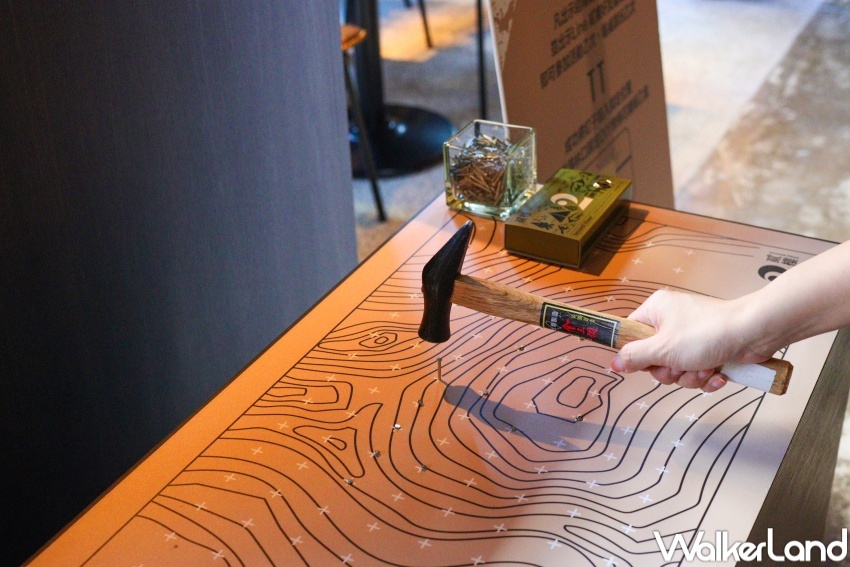 林口人路過都在問！露營風「貳樓早午餐」林口店紙包魚、烤肉串開吃，獨家限定「貳樓野營箱」周邊加價購。 | beanfun!