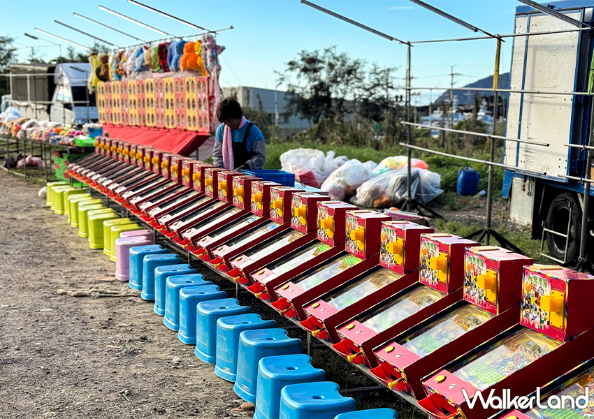 不只基隆廟口夜市！天還沒黑就有人潮，「基隆八斗子夜市」夜市牛排免費加麵、10元串燒CP值超高，一週只賣兩天。 | beanfun!