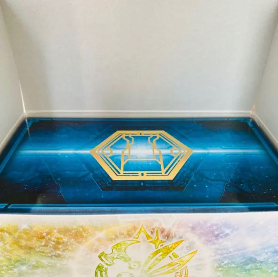 3種セット SECRET SHINY BOX (シークレットシャイニーボックス)の通販 ぺっぺっぺー（534142647） | magi