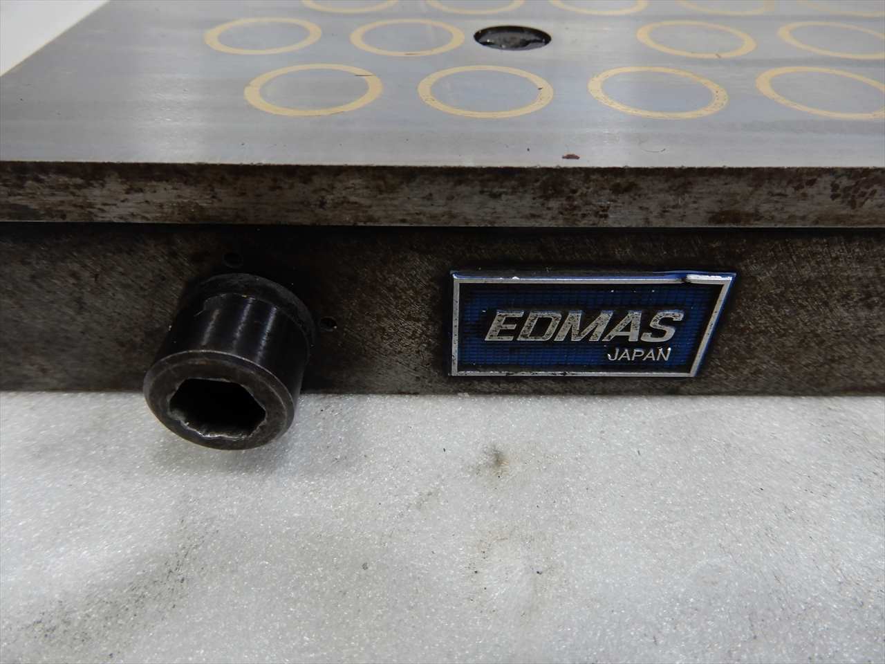 EDMAS マグネットチャック 285×150 | マシンライフ