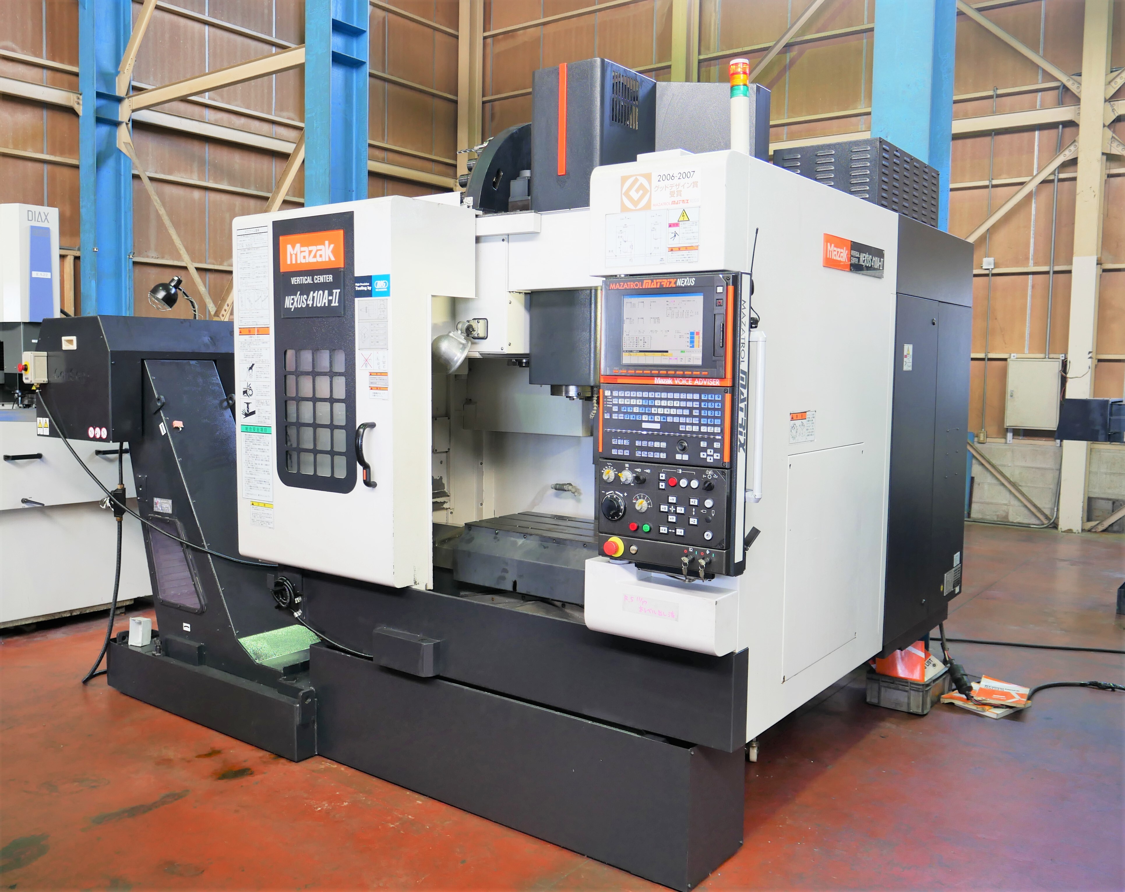 ヤマザキマザック 立マシニング VCN410A-II | マシンライフ