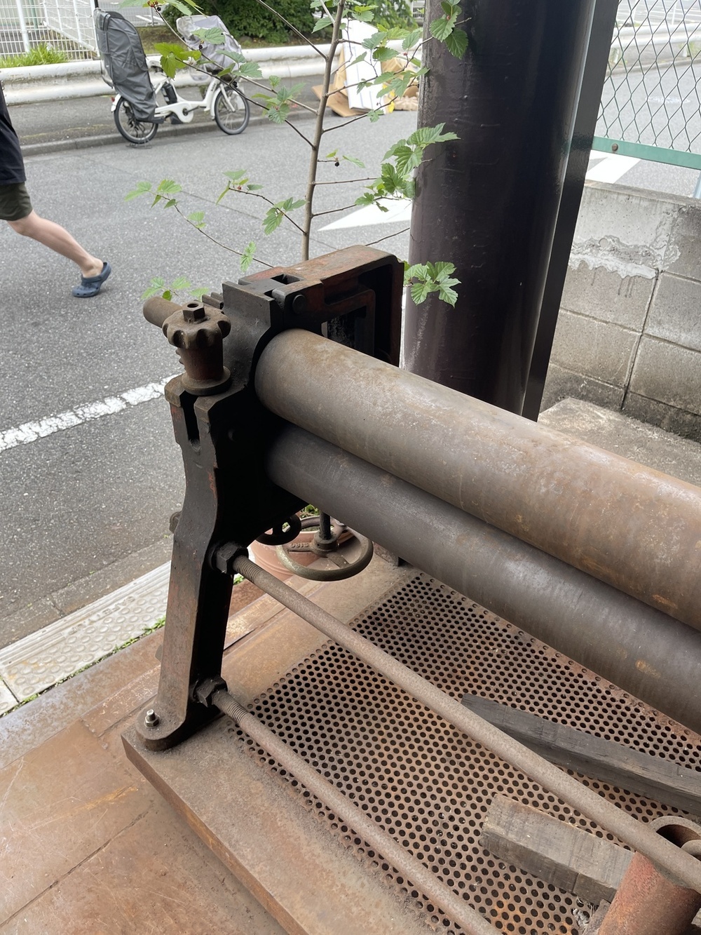 三本ロール 1300×120 | マシンライフ