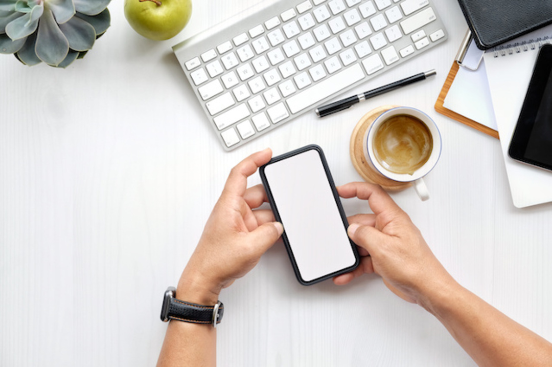 【はじめてのiPhoneアプリ開発】レイアウトの調整 | CodeCampus