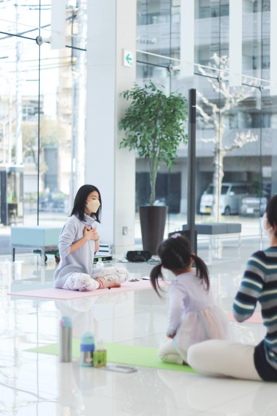 ＜10月26日(水)@広島＞赤ちゃんと一緒に楽しむママの為のYOGA | Peatix