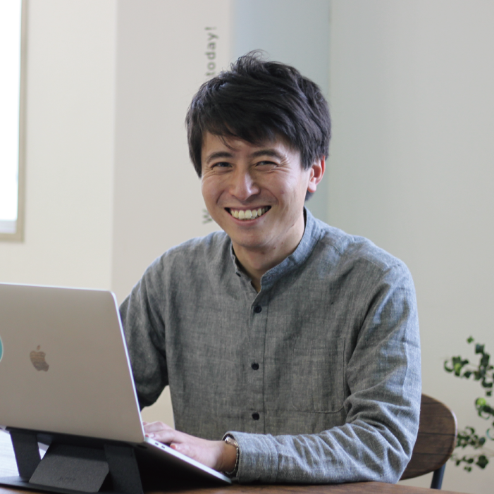 Podcast子育て部門1位！ 世界中の学校を訪れて考える これからの不登校の子たちに大切なこと｜ゲスト：Teacher Teacher福田はるか【夢中教室オンライン講座 #16】 | Peatix