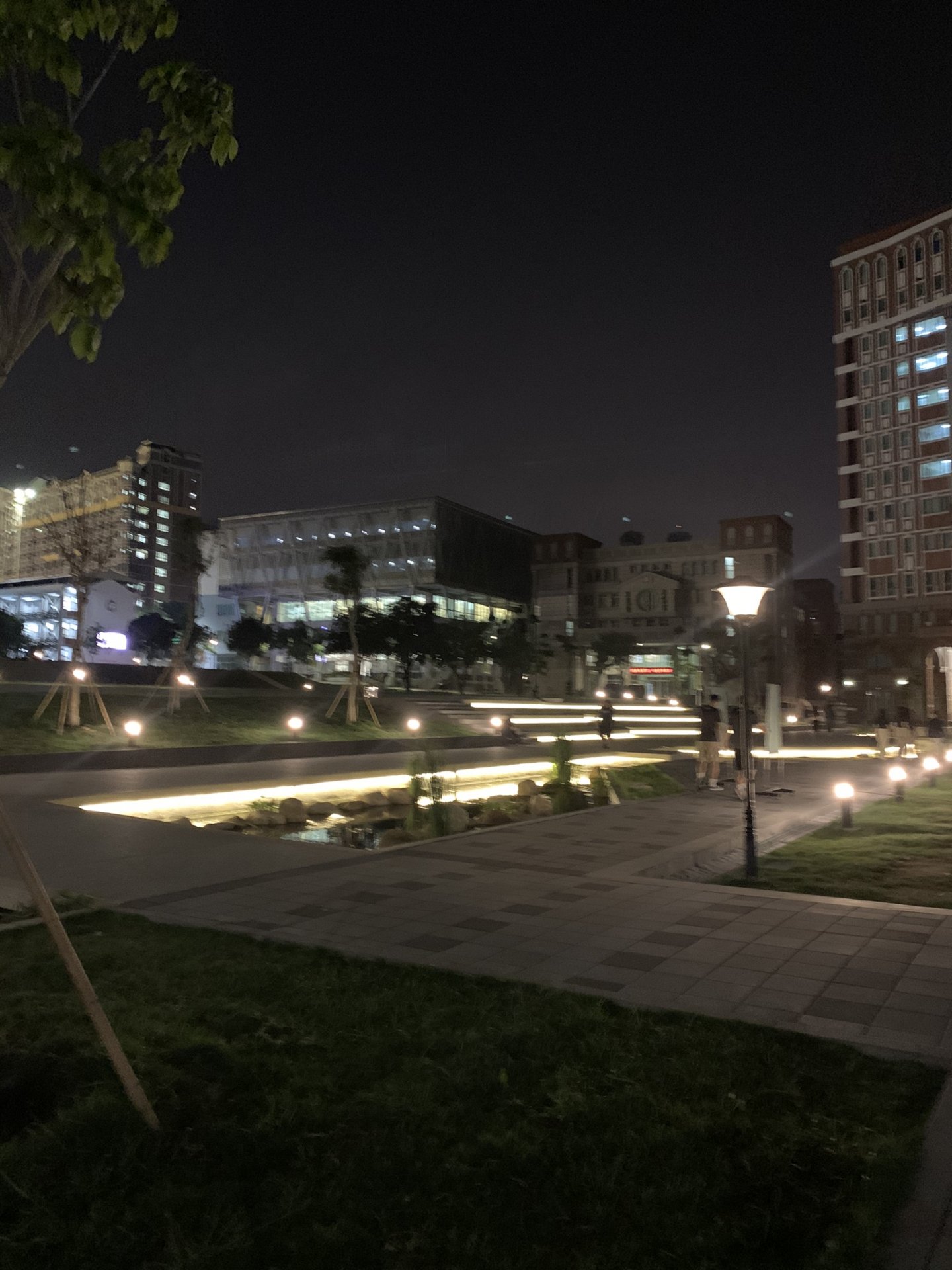 River square | Popworld - 最大的實境解謎與智慧導覽平台