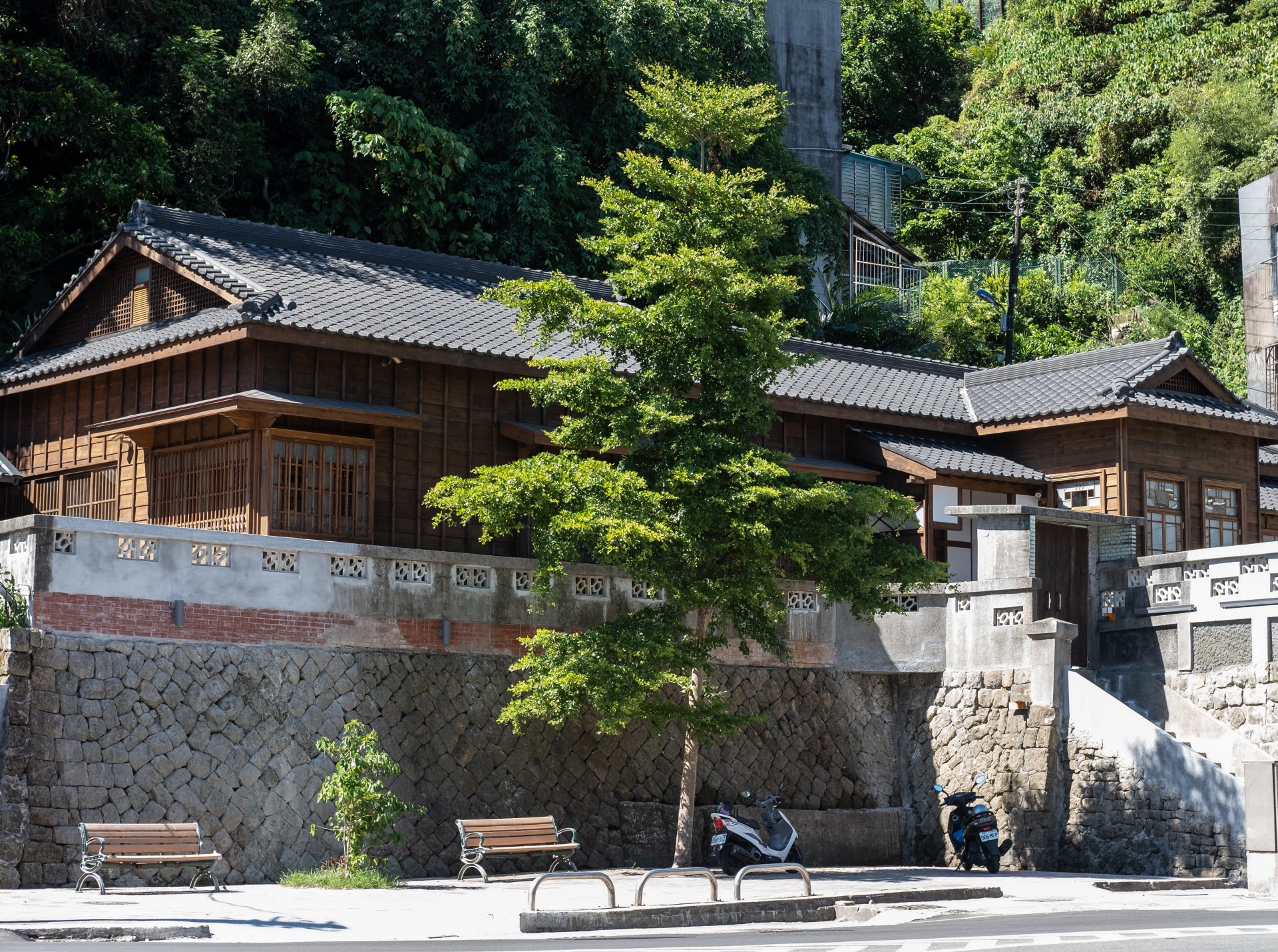 眼底。沙灣－基隆沙灣歷史文化園區雙語智慧導覽 Eye on Shawan - Keelung Shawan History and ...