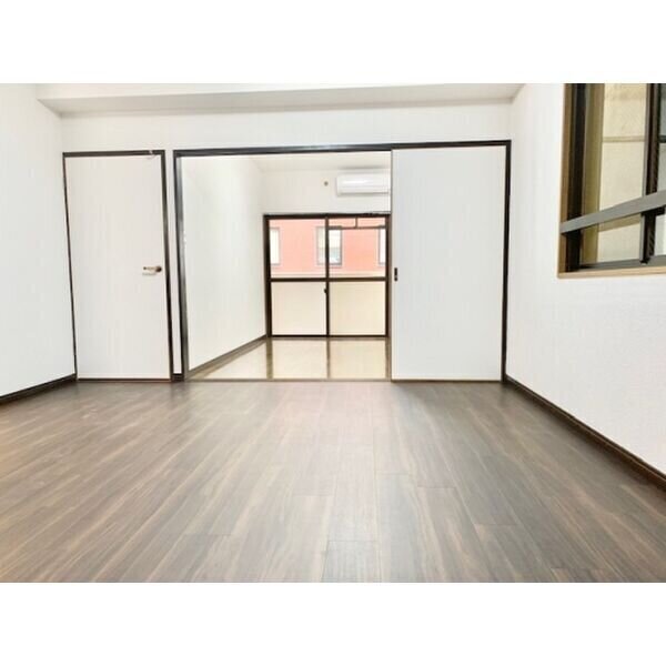 松下館201号室/福岡県福岡市博多区/祇園/2SLDK | 福岡のリノベーション・デザイナーズ賃貸ならグッドルーム[goodroom]