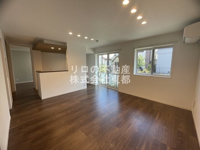 ジャルダン・デ・オトンヌ102号室/東京都府中市/飛田給/2LDK | 東京、神奈川、千葉、埼玉のリノベーション・デザイナーズ賃貸ならグッドルーム[goodroom]