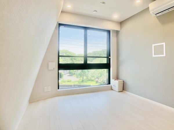 COMPOSITE高輪402号室/東京都港区/白金高輪/1LDK | 東京、神奈川、千葉、埼玉のリノベーション・デザイナーズ賃貸ならグッドルーム[goodroom]