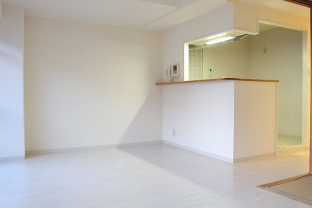 アクアウェルE205号室/大阪府大阪市平野区/喜連瓜破/2LDK | 大阪、兵庫、京都、その他のリノベーション・デザイナーズ賃貸ならグッドルーム[goodroom]