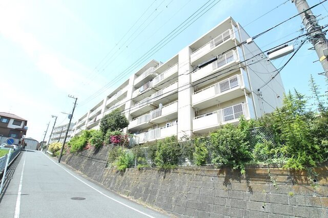 榎ヶ丘社宅4階/神奈川県横浜市青葉区/青葉台/3LDK | 東京、神奈川、千葉、埼玉のリノベーション・デザイナーズ賃貸ならグッドルーム[goodroom]