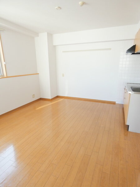 ソレイユ0201号室/神奈川県横浜市都筑区/鴨居/2LDK | 東京、神奈川、千葉、埼玉のリノベーション・デザイナーズ賃貸ならグッドルーム[goodroom]