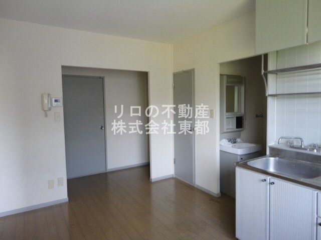 Wing成城D棟202号室/東京都世田谷区/成城学園前/3DK | 東京、神奈川、千葉、埼玉のリノベーション・デザイナーズ賃貸ならグッドルーム[goodroom]