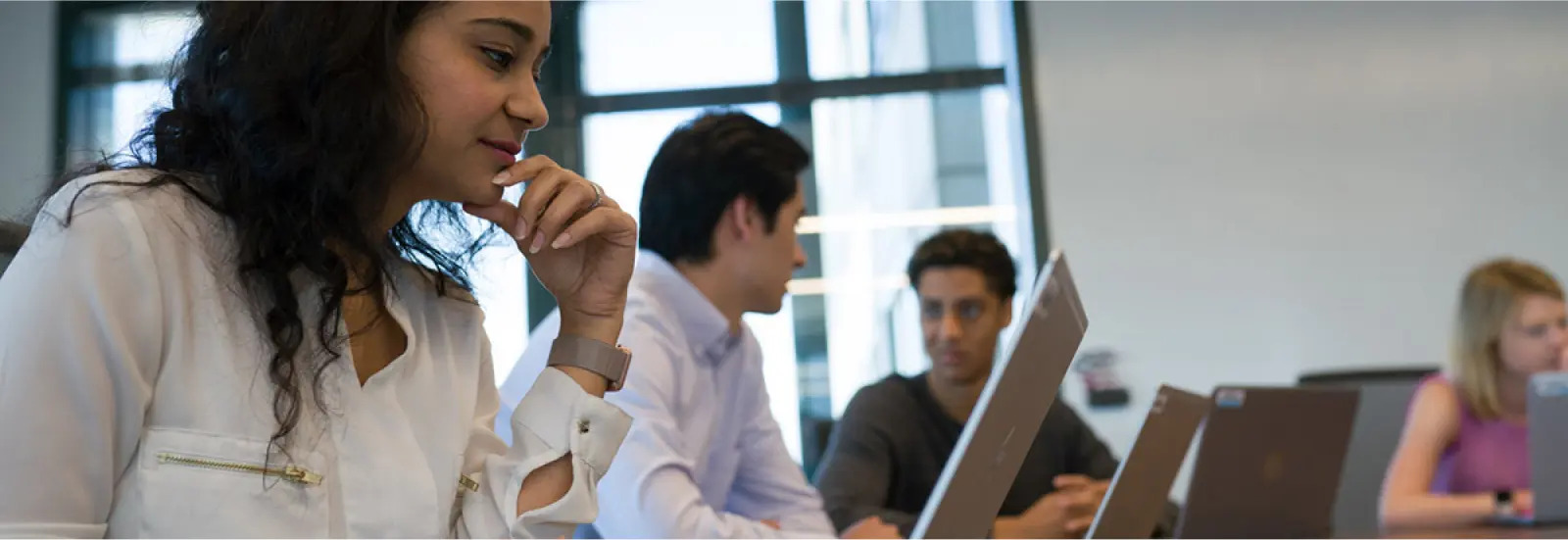 Research Nester Analytics - Qiita