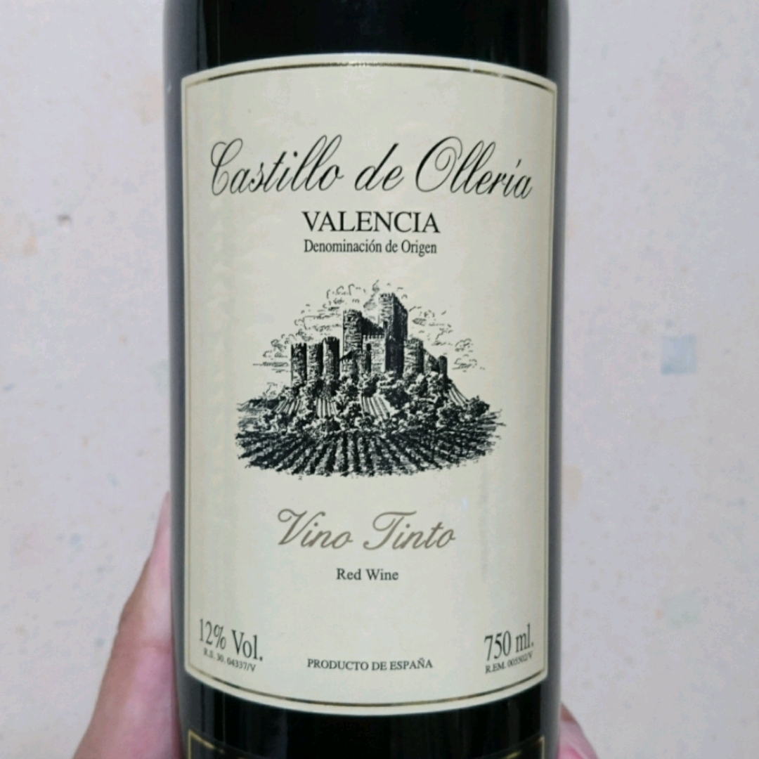 Castillo de Olleria Tinto(カスティージョ・デ・オレリア ティント) | Vinica 無料のワインアプリ