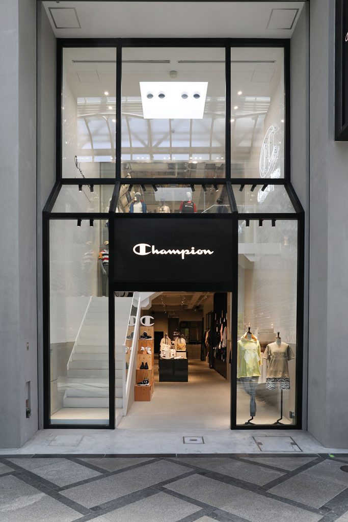 Champion BRAND HOUSE SHINSAIBASHI OSAKA