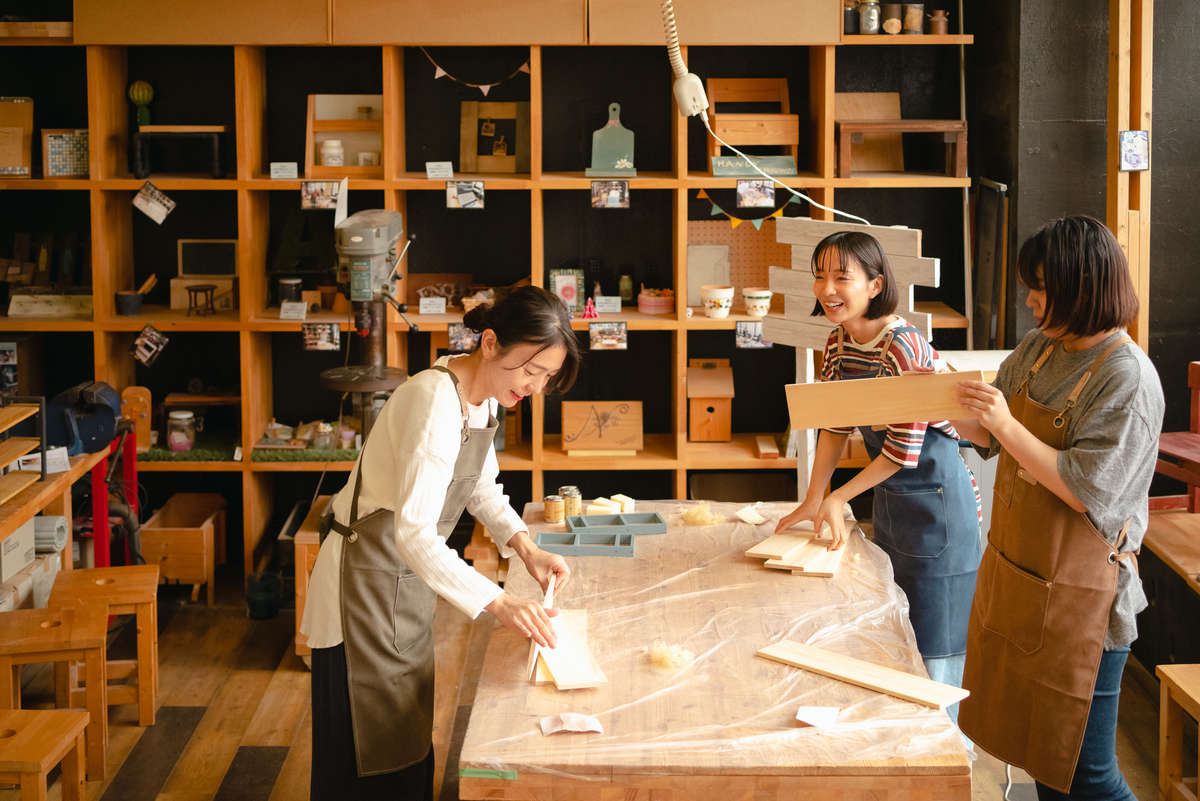 vol.02 モザイクタイルのコースターを作ろう／WOMO DIY LABO 初級編 - コラム 【WOMO】