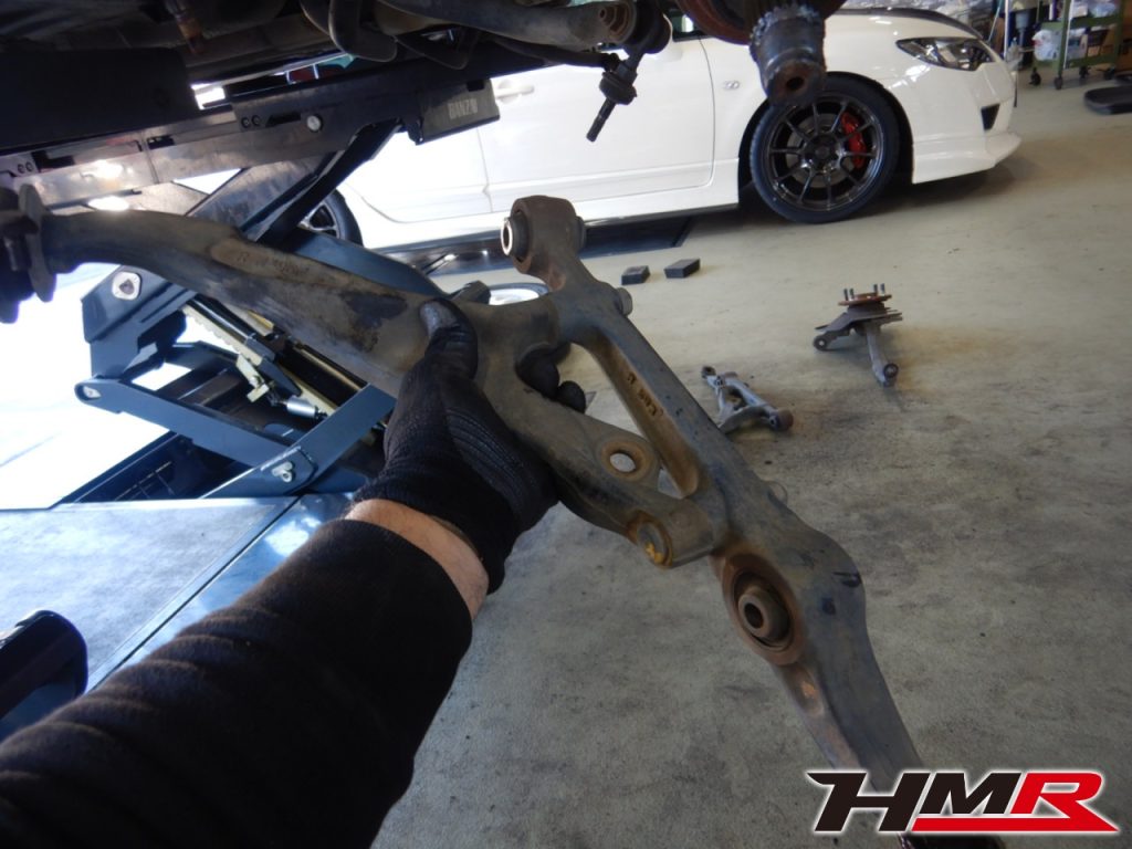 インテグラタイプR 4ドア(DB8)のSPOONブッシュ交換・CUSCO車高調取付等を行いました|HMR