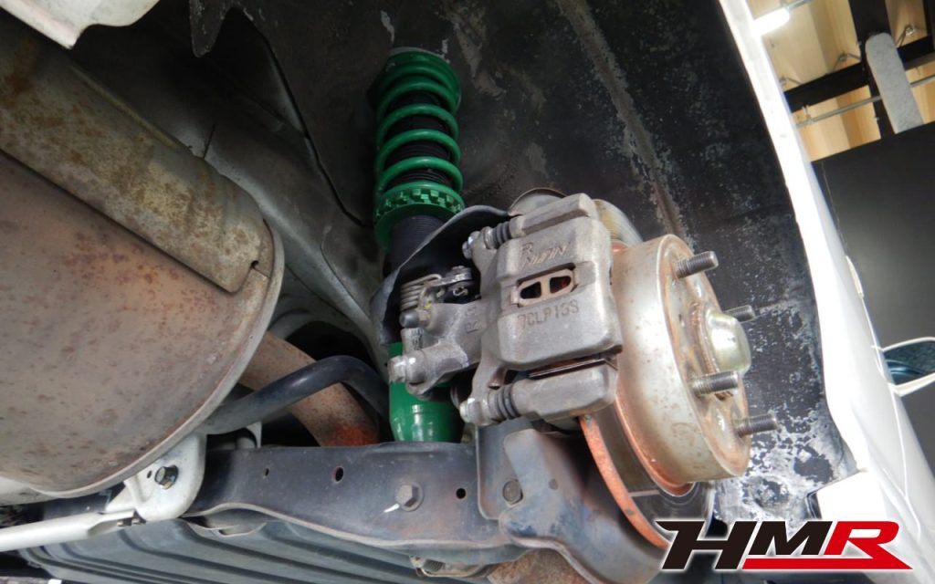 社外エキマニ TEIN車高調 赤レカロシート装備のインテグラタイプR(DC2)の納車前点検整備|HMR