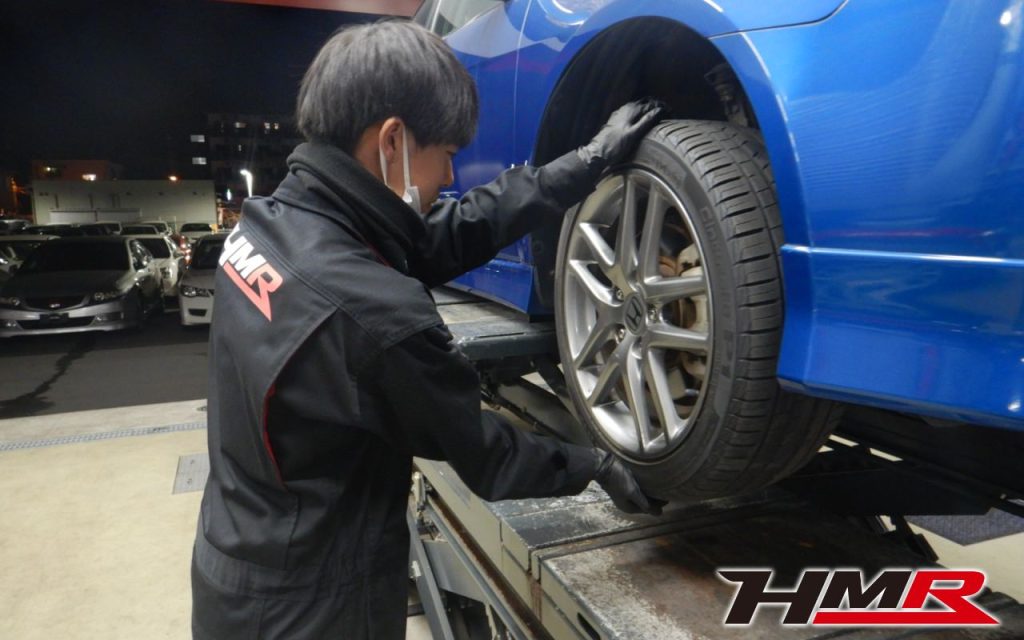 Moduloダンパー 無限リアスポイラー装備のアコードユーロR(CL7)の納車前点検整備を行いました|HMR