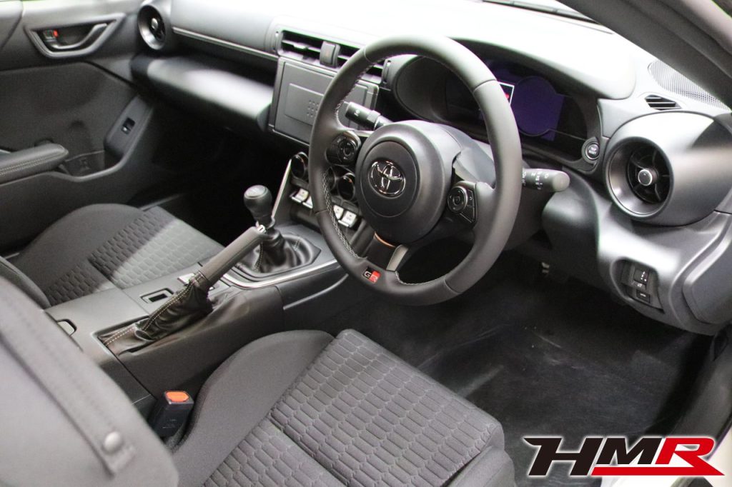 トヨタ(TOYOTA) GR86(ZN8)のカタログ・グレード紹介|HMR