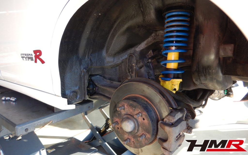 インテグラタイプR 4ドア(DB8)のトレーリングアームブッシュ交換作業を承りました|HMR