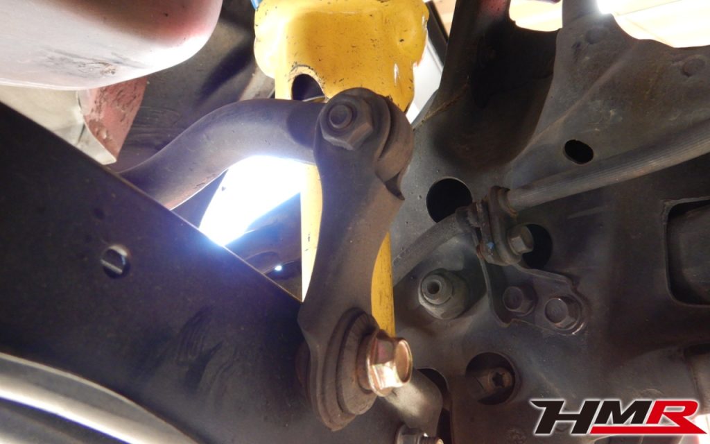 インテグラタイプR 4ドア(DB8)のトレーリングアームブッシュ交換作業を承りました|HMR