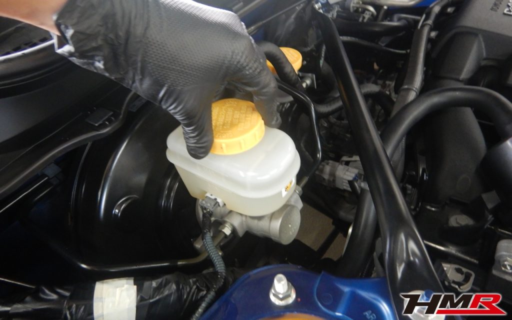 STIエアロ アドバン18インチ装備のスバル BRZ(ZC6)の納車前点検整備を行いました|HMR