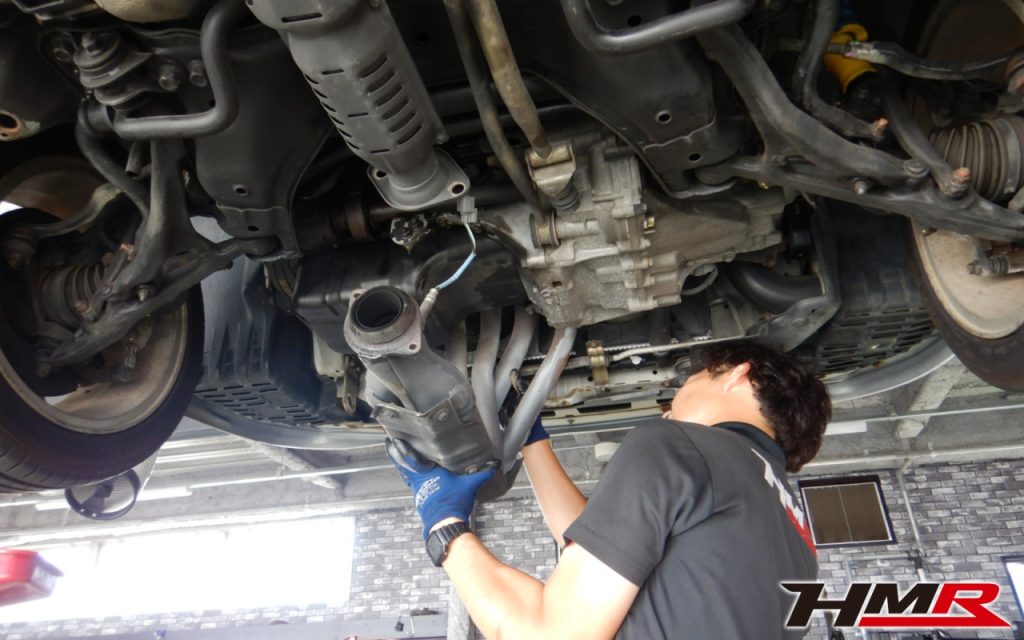 インテグラタイプR(DB8)のオイル漏れ定番症状！オイルパンパッキン交換|HMR