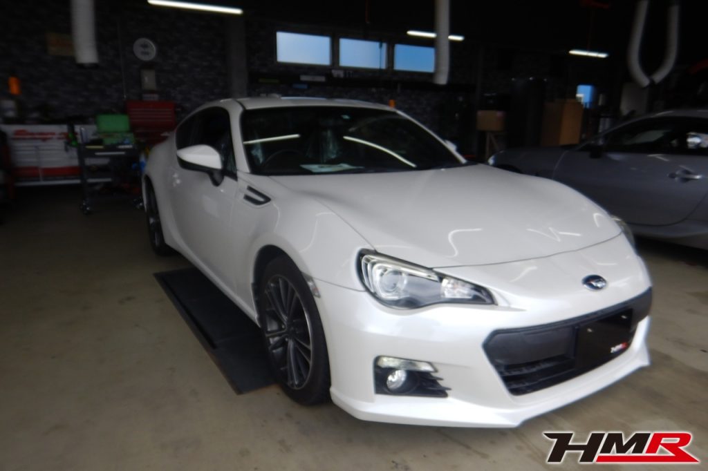 6MT HKSマフラー 社外ナビ装備のスバル BRZ2.0S(ZC6)の納車前点検整備を行いました|HMR